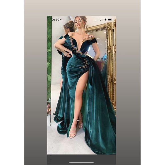 Made By Designer | Dresses | Green Made By Designer Size 6 Side Slit ...